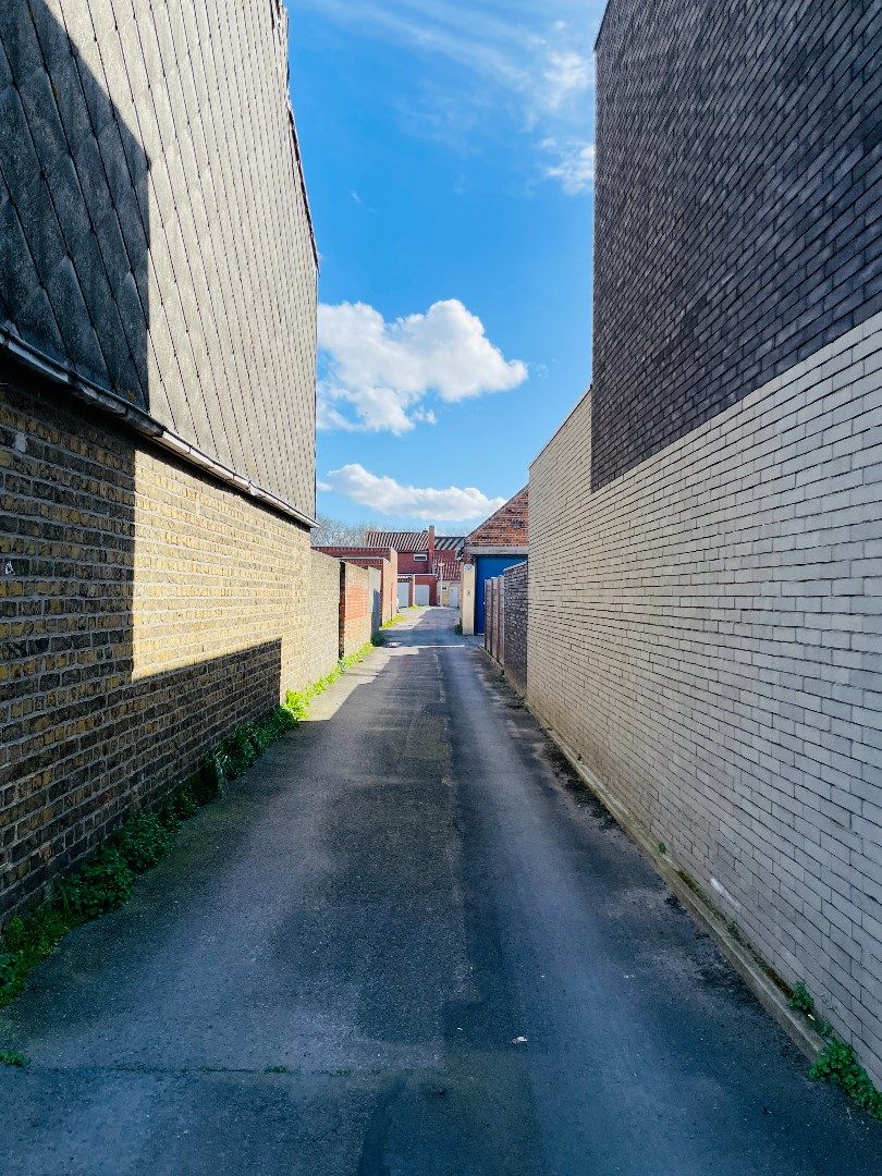 Garage te koop De Panne Veurnestraat 78 - + G1 - Spotto