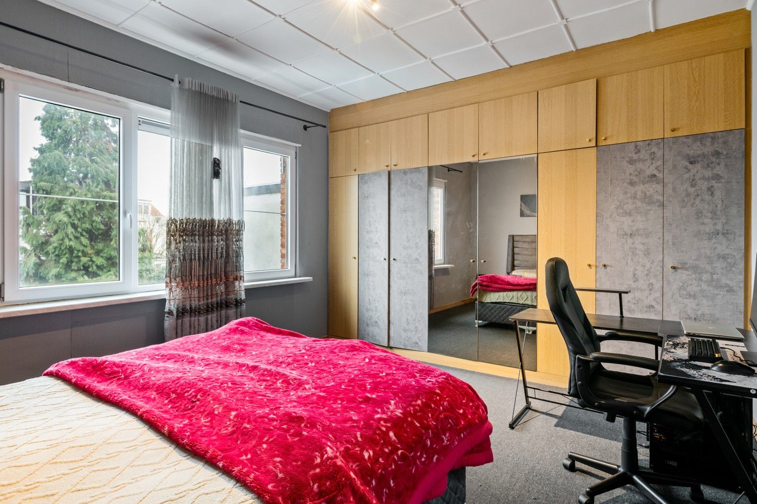 Woning met 3 slaapkamer, 2 badkamers en tuin in Deurne!