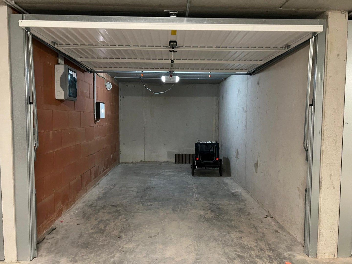 GARAGEBOX VLAKBIJ CENTRUM