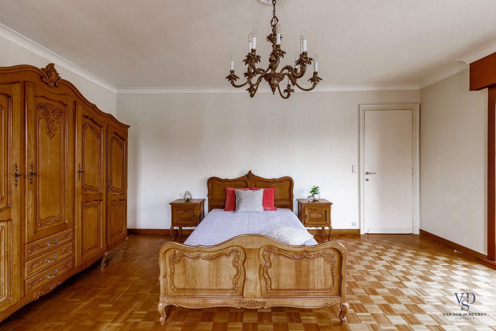 Statige Half Open Bebouwing