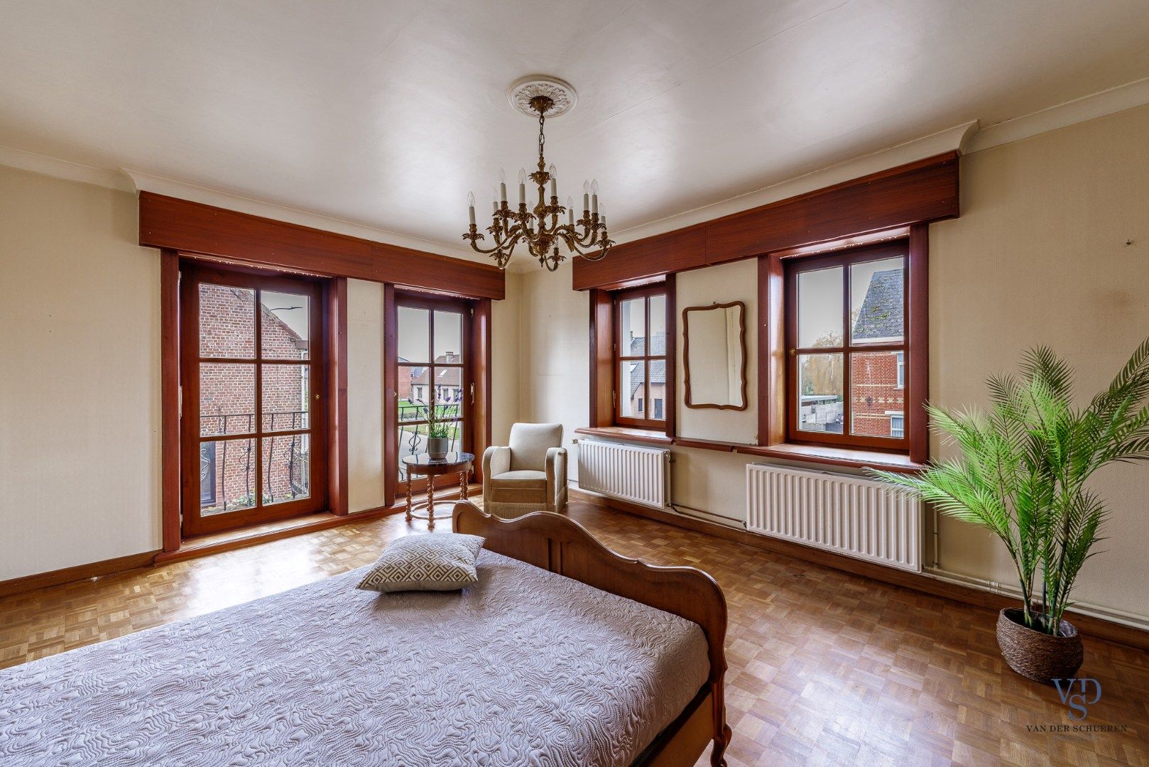 Statige Half Open Bebouwing