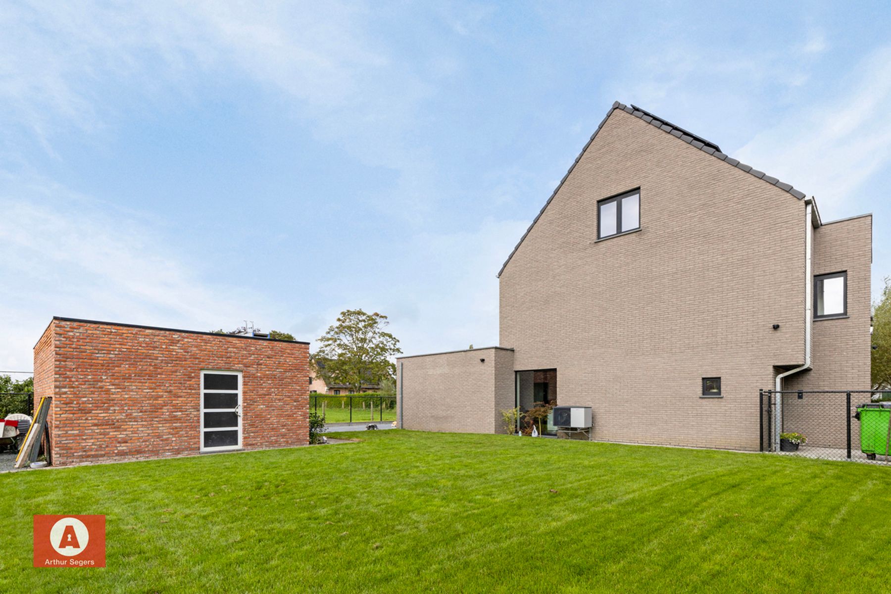 Vastgoedmakelaar Immo Arthur Segers - Spotto